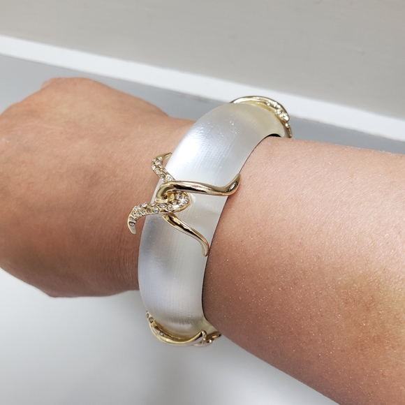 Alexis Bittar | Jewelry | Authentic Alexis Bittar Hinge Bracelet | Poshmark
